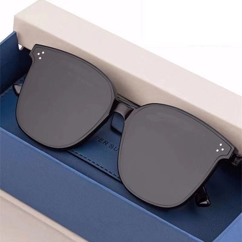 Specworld Korean Viral Sunglasses Square Plain Black Cermin mata Hitam ...