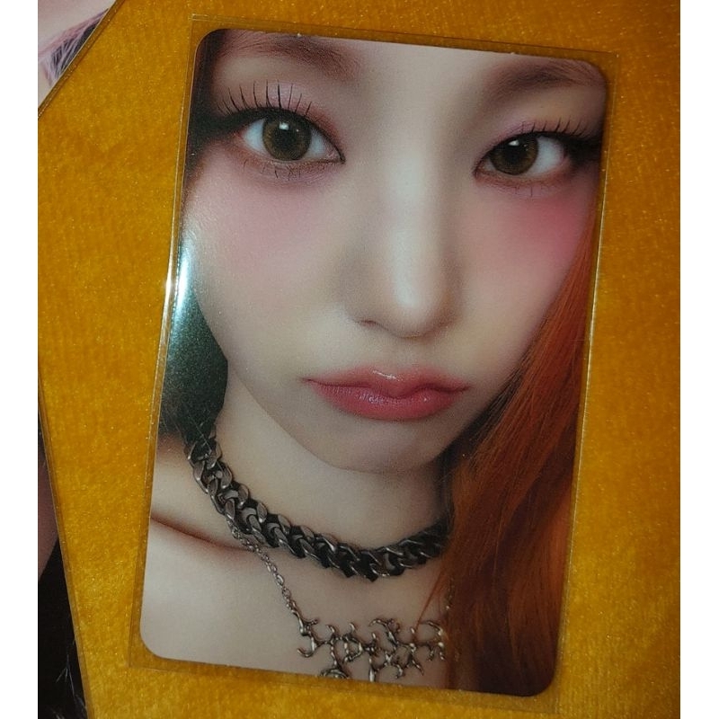 ITZY BORN TO BE special edition MR VAMPIRE UNTOUCHABLE yeji lia ryujin chaeryeong yuna pc ...