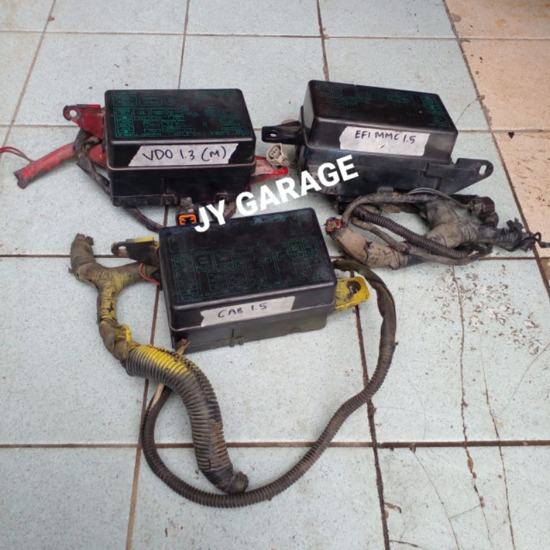 FUSE BOX DEPAN ENGINE BAY PROTON WIRA 1.3/1.5 | Shopee Malaysia