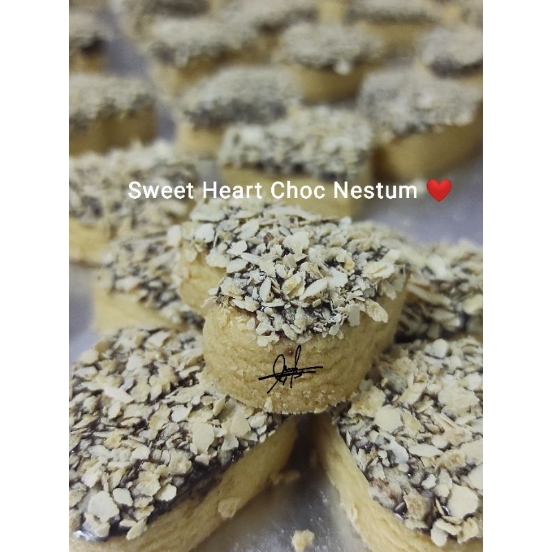 [Sedap] Sweet Heart Choc Nestum Cookies | Shopee Malaysia