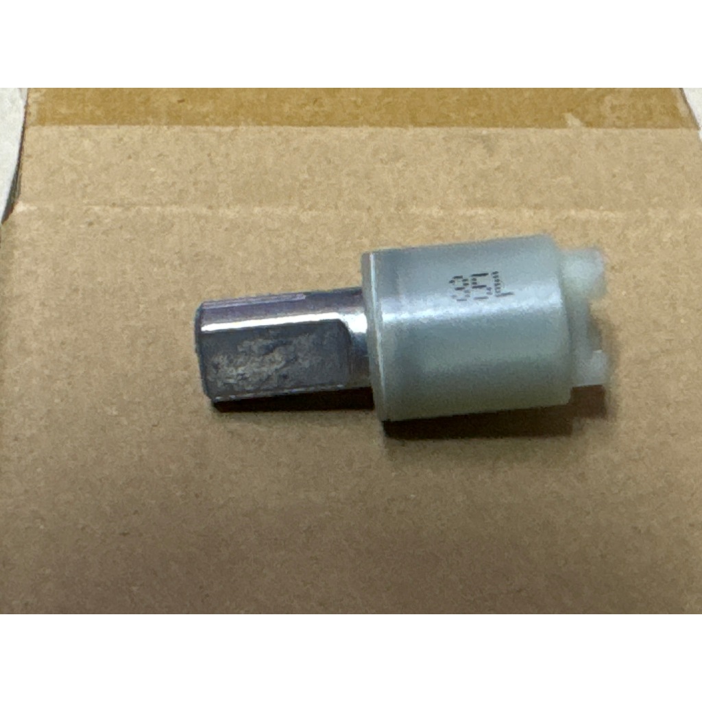 PANASONIC COVER DAMPER B 2323 C9GC0 NA-F100A9 | Shopee Malaysia