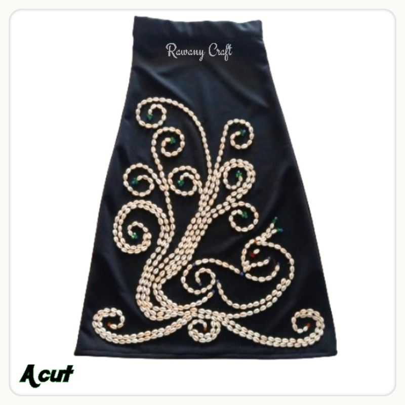 Skirt Merak Burie Panjang Cowrie Shell Tradisional Buriek Peacock ...