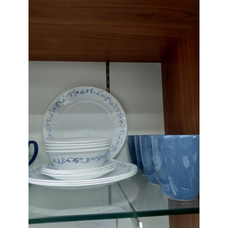 🔥New Design 🔥Corelle Livingware 16 pcs Little Blue Cottage 🔥 | Shopee ...