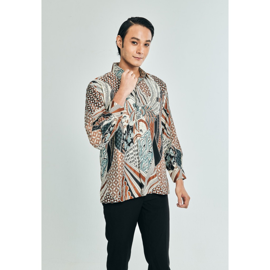 Truna Royale - Batik in Titanium | Shopee Malaysia