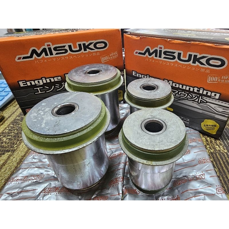 TOYOTA HILUX KUN25 KUN26 LOWER ARM BUSH SET 48654-0K040 48655-0K040 ...