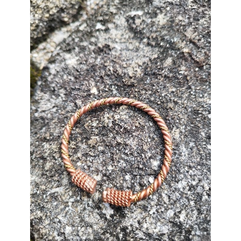 Gelang tembaga besi kuning | Shopee Malaysia
