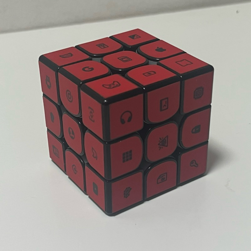 MKBHD x dbrand ICONS Rubiks Cube (Red) | Shopee Malaysia