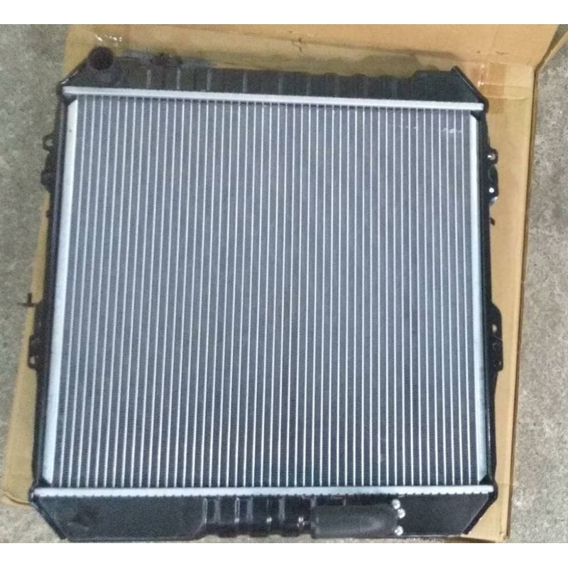 TOYOTA HILUX LN106 48MM HIGH QUALITY RADIATOR | Shopee Malaysia
