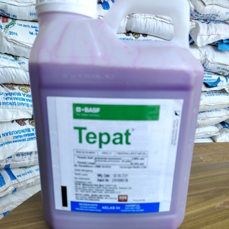 RACUN TEPAT (BASF) racun rumput 5liter | Shopee Malaysia