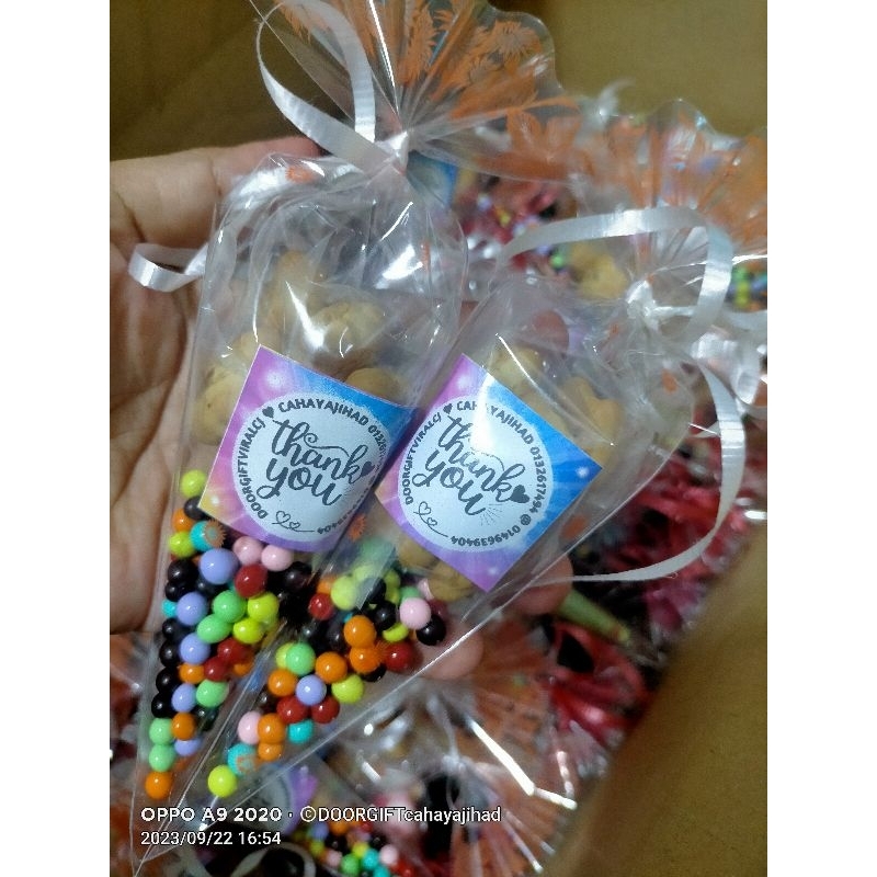 GIFT BIRTHDAY WEDDING KAHWIN COKLAT CRISPY BISKUT KOALA KID ...
