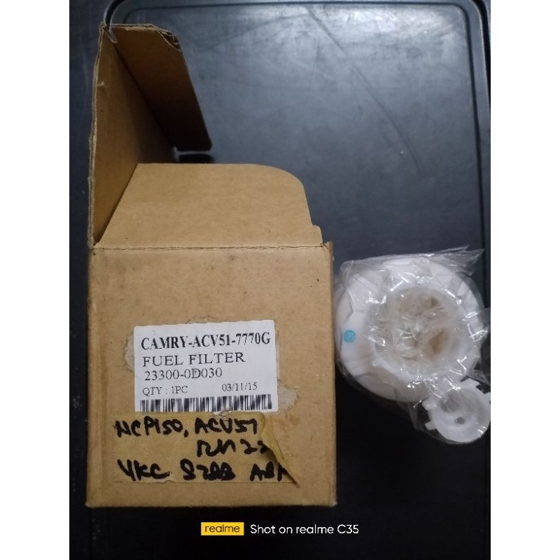 Toyota fuel filter (2330-0D030). | Shopee Malaysia