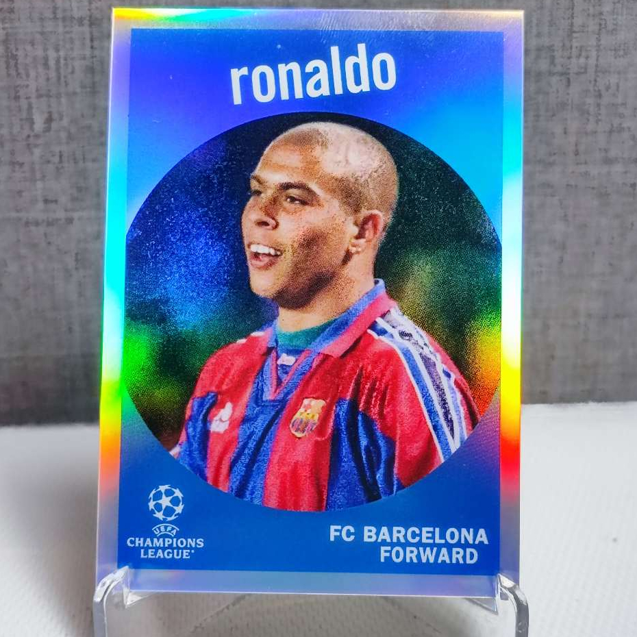Ronaldo Nazario Topps Chrome Throwback Barcelona Legendary Football ...