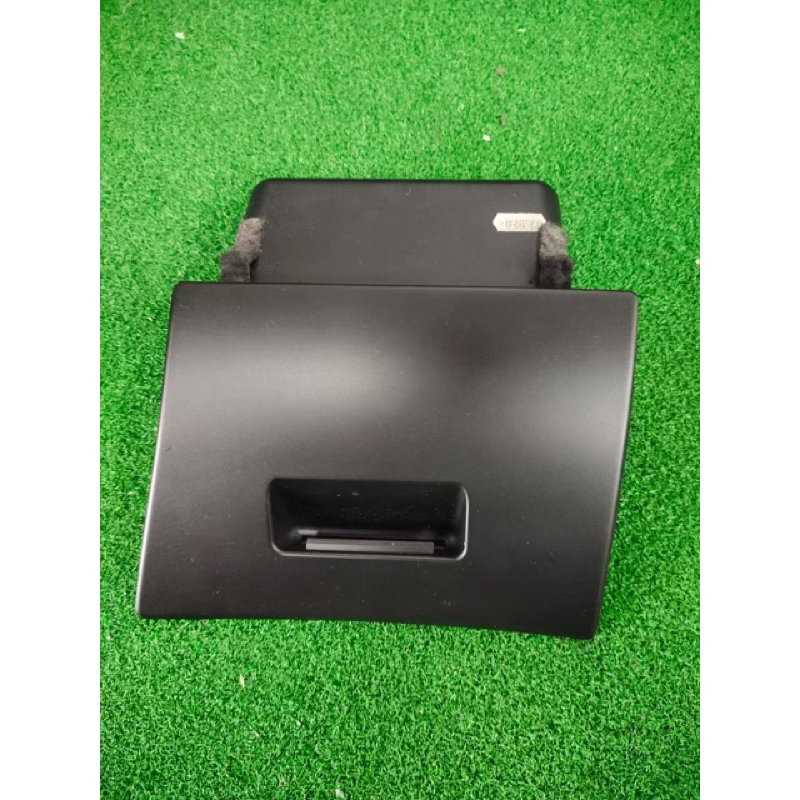 BMW E46 3 SERIES DRAWER STORAGE COMPARTMENT(DRIVER) | Shopee Malaysia