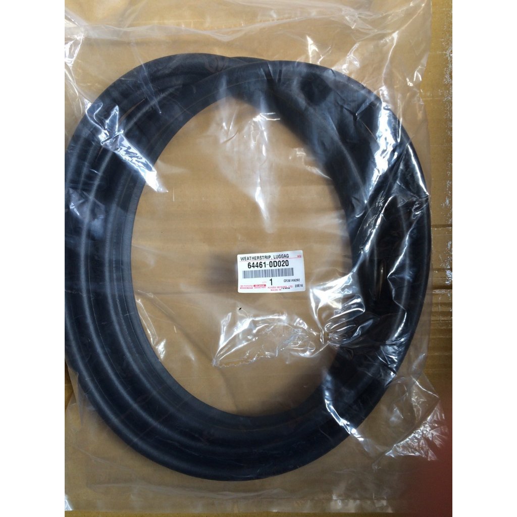Original Vios (2003-2007) Rear bonnet Rubber 64461-0D020 NCP42 | Shopee ...