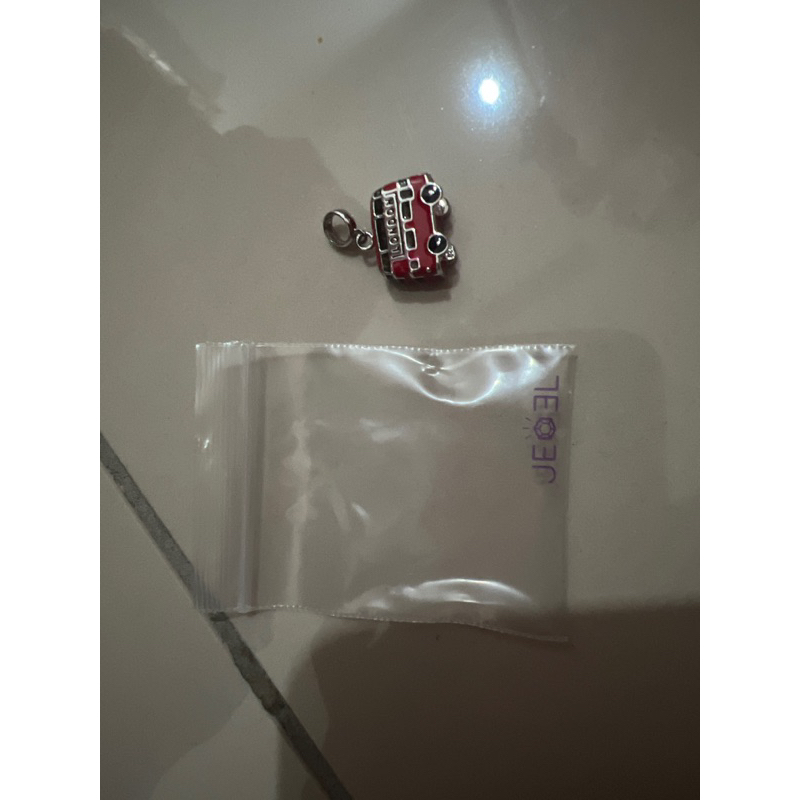 Jeoel Pendant Charms (London bus) | Shopee Malaysia