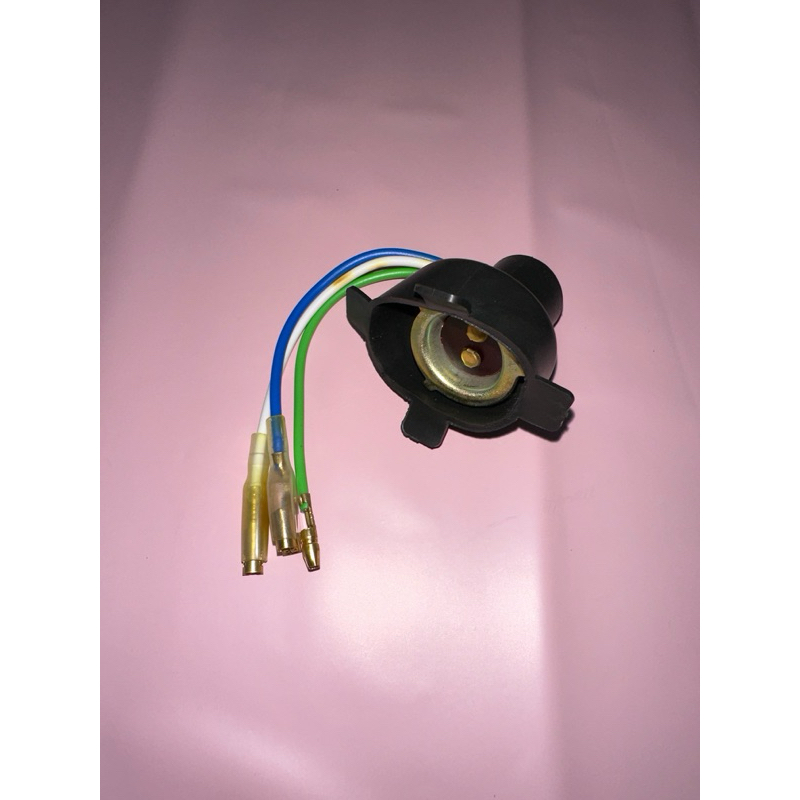 YAMAHA LC135 LC 135 HEAD LAMP SOCKET SOCKET LAMPU DEPAN LC135 LC 135 | Shopee Malaysia