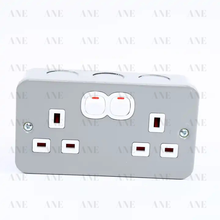 13AMP 3 Pin 2 Gang Metal Clad Switch Socket Outlet | Shopee Malaysia