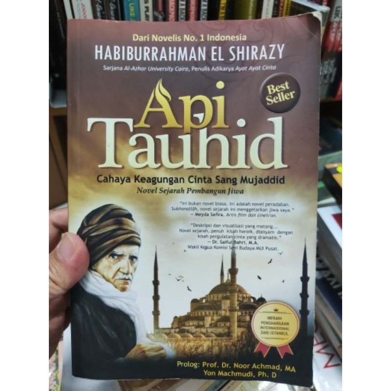 Api Tauhid - Habiburrahman El Shirazy (USED) | Shopee Malaysia