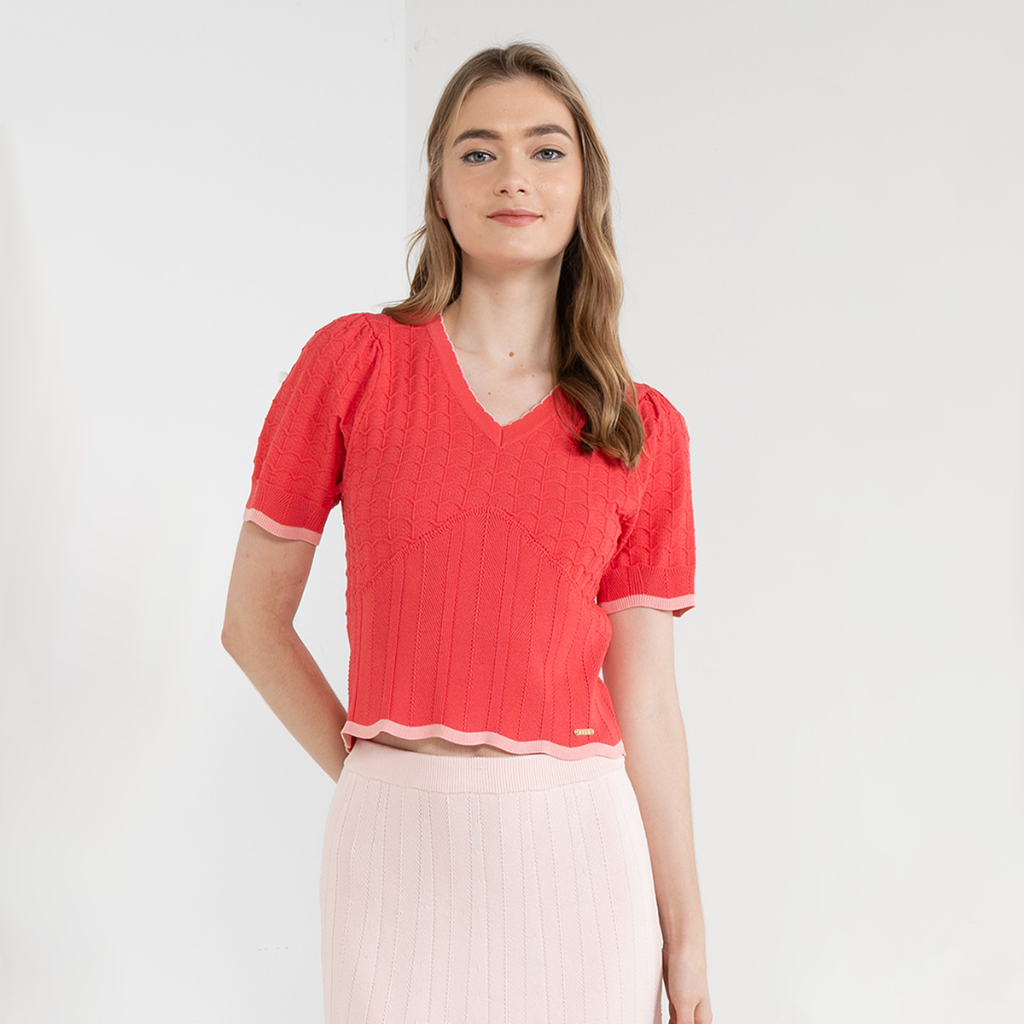 ELLE Apparel Scalloped Hemline & Details Knitted Top ES100720-A322312 ...