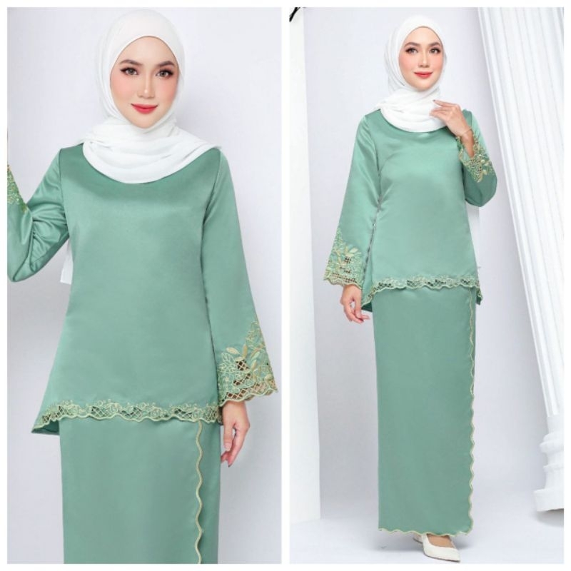 Kurung Satin Sulam Eksklusif Qamar. 1252 Qamar Kurung Moden Satin Fishtail. Kurung Kedah! Baju ...