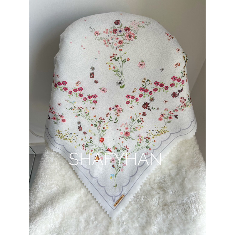 Ready Stock! COTTON small flower design TSURAYA DESIGN Bawal Printed ...