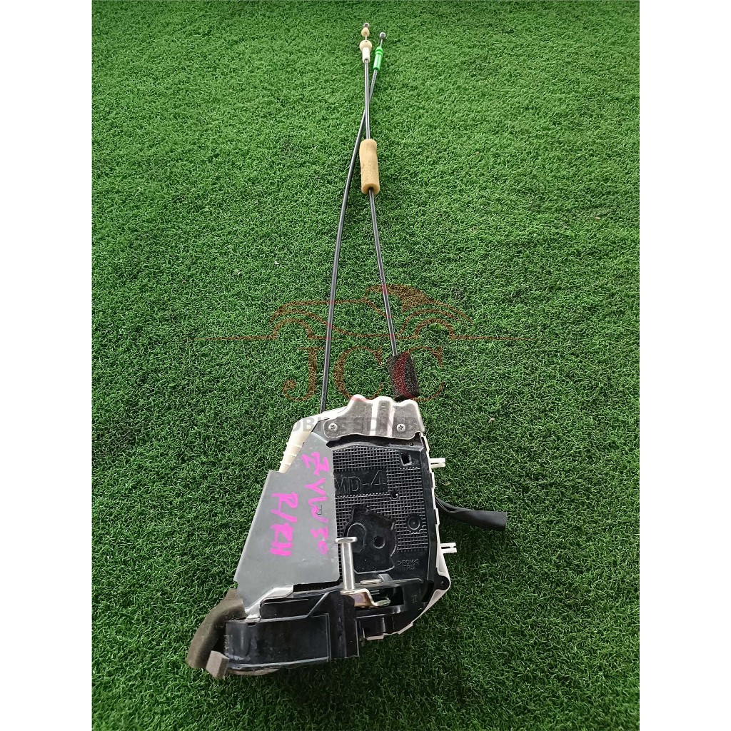 TOYOTA PRIUS (ZVW30) INNER DOOR LOCK (REAR/RIGHT ONLY) [C-3-3] | Shopee ...