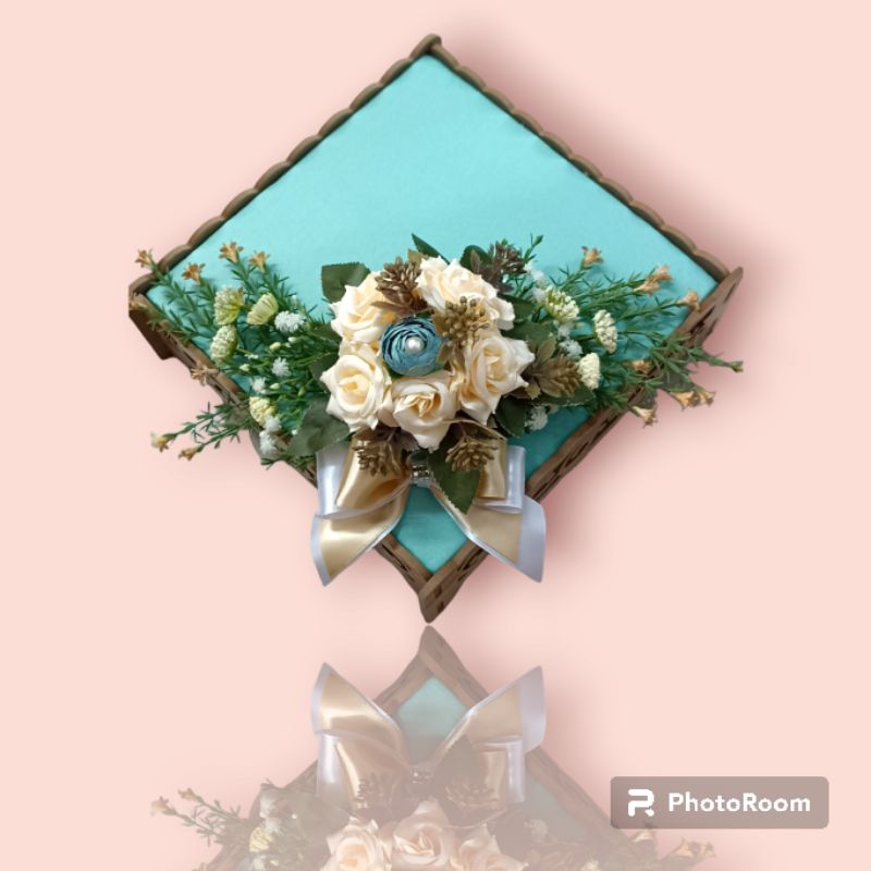 Dulang gubahan bunga hantaran + exclusive ribbon | Shopee Malaysia