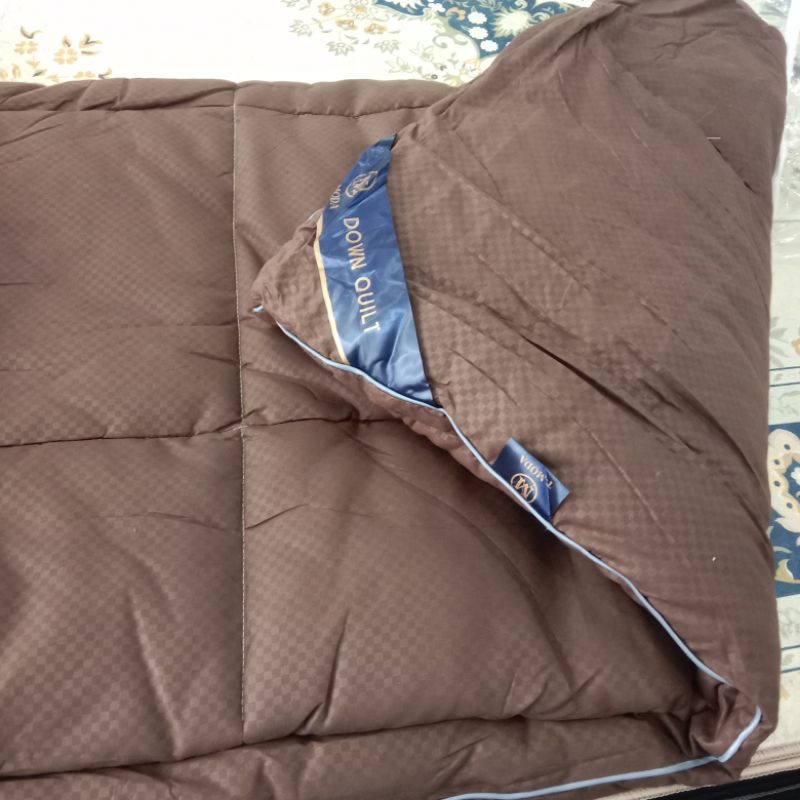 TOTO T-MODA HILTON BRAND NEW ARRIVAL COMFORTER HIGH QUALITY SIZE KING ...