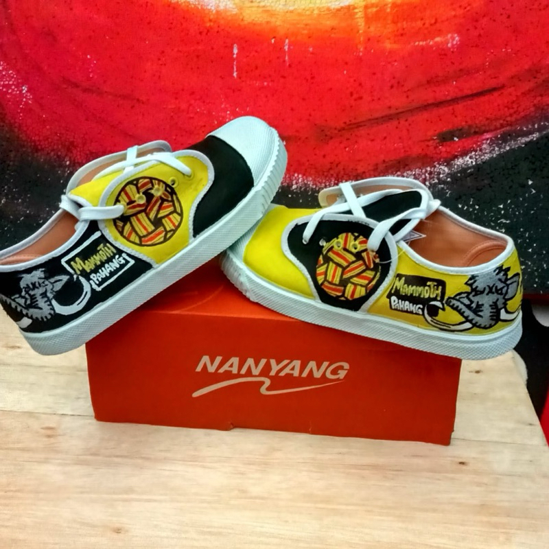 Kasut Nanyang PAHANG MAMOTH Stylo Fancy Sepak Takraw STL Custom Shoes ...