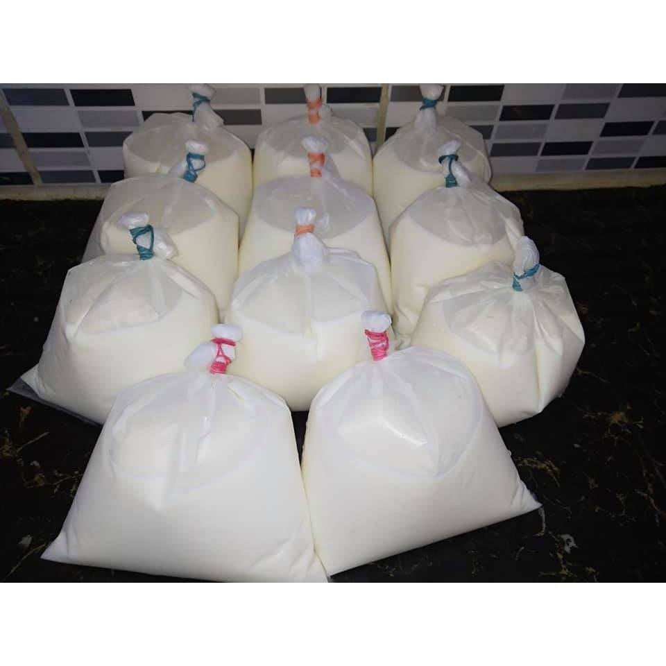 Fresh Cow Milk / SUSU LEMBU SEGAR (RAW MILK) / Susu Asli 1Liter plastic ...