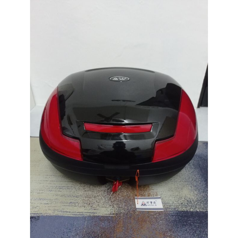 Box Motor 43L jenama Veslo @ wslo permukaan warna kilat , Bentuk macam ...