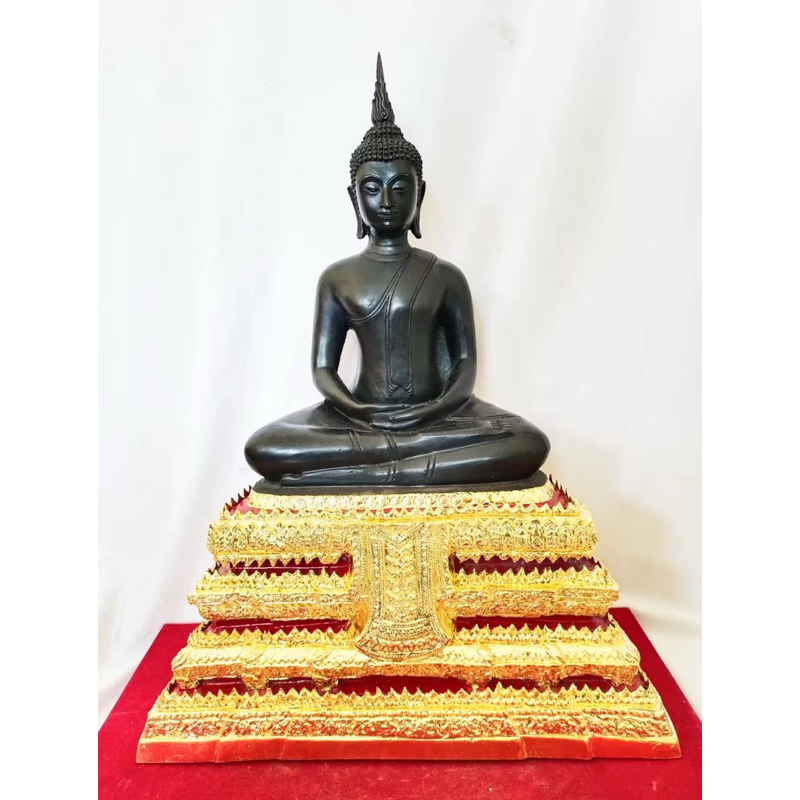 Buddha statue, commemorating the 122nd anniversary of Somdet To, Wat ...