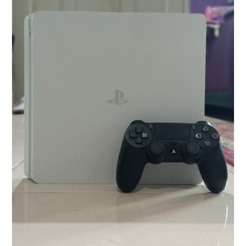 USED Sony PS4 SLIM 500GB white edition(FREE CD game)JAPAN SET | Shopee ...
