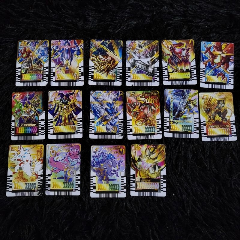 SET KO PVC 16 X Rare Gold Rider Chemy Cards Kamen Rider Gotchard ...