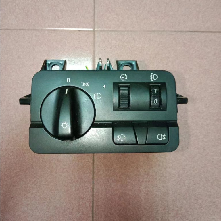 BMW E46 HEADLAMP SWITCH (USED) | Shopee Malaysia
