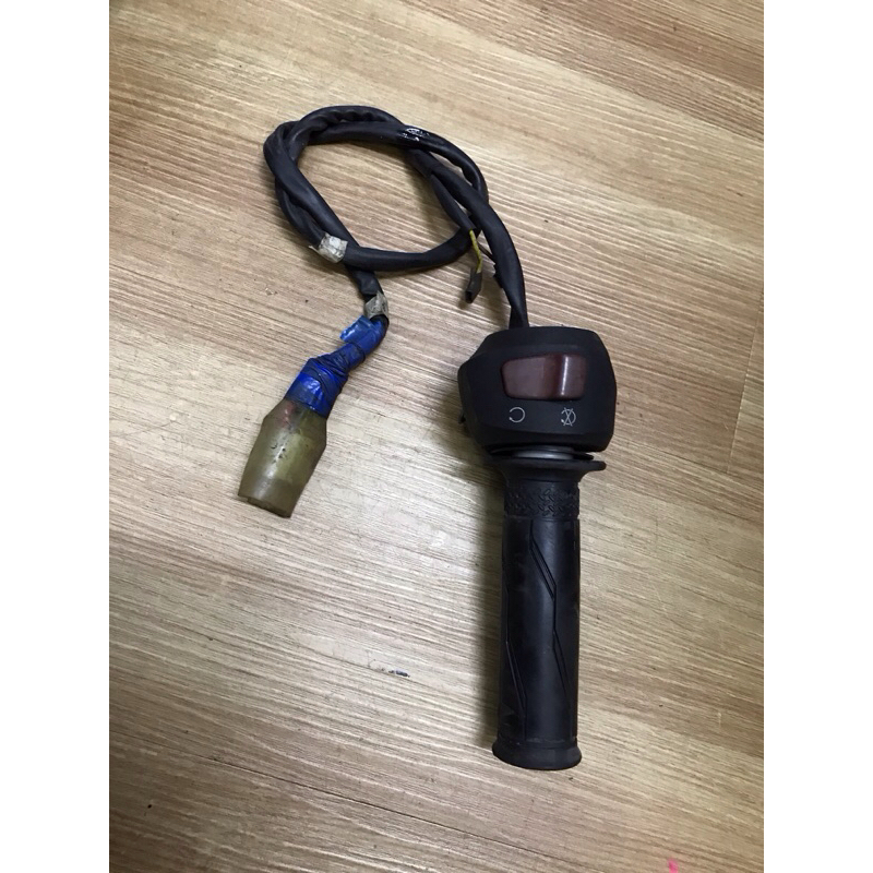 YAMAHA R25 R3 HOUSING -CONTROL-RH | Shopee Malaysia