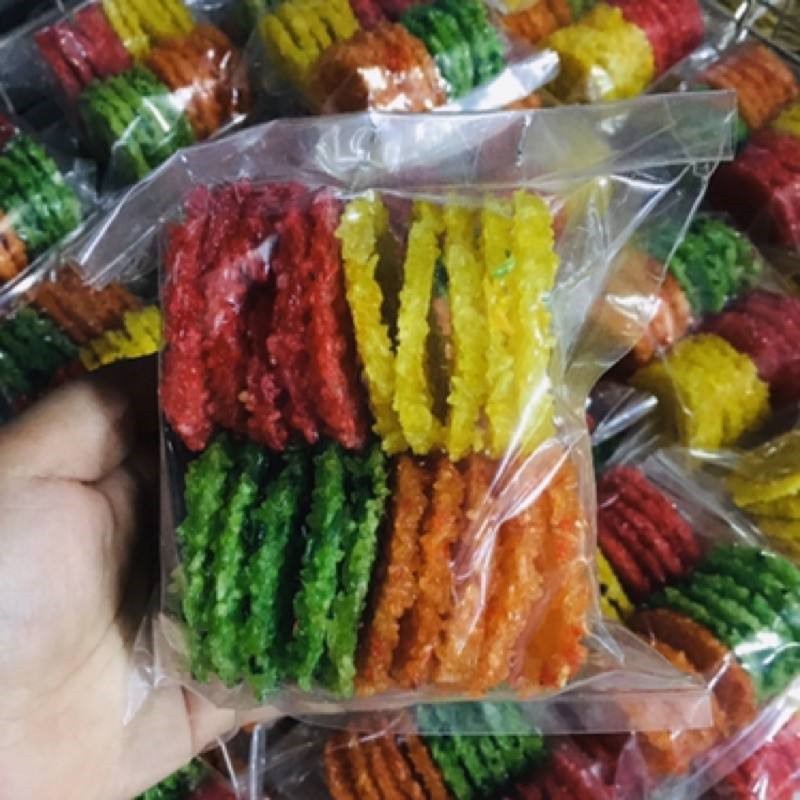 Inang-Inang/ Rengginang Pulut 20pcs @ Sagu 24pcs - Asli Melaka | Shopee ...