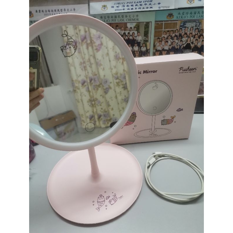 Led cosmetic mirror Watson x Pusheen | Shopee Malaysia