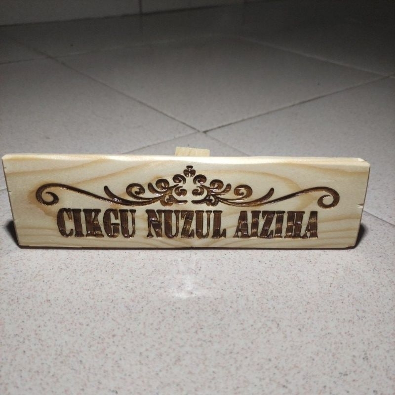 hiasan tag nama atas meja. | Shopee Malaysia