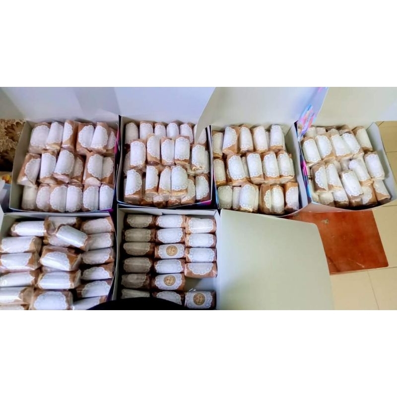 goodies kek roll mini | Shopee Malaysia