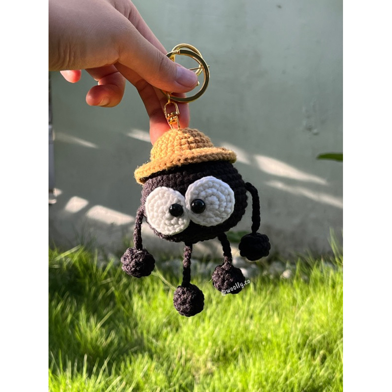 Soot spirit crochet keychain ⚫️ spirited away dust black ball cute gift ...