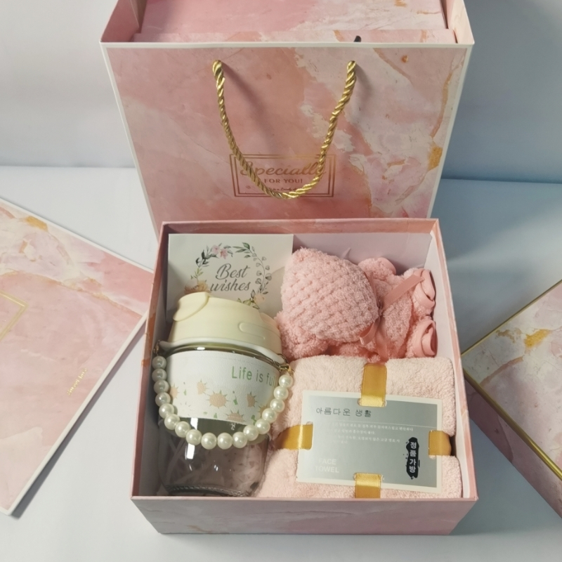 birthday gift festival present woman surprise gift box christmas gift ...