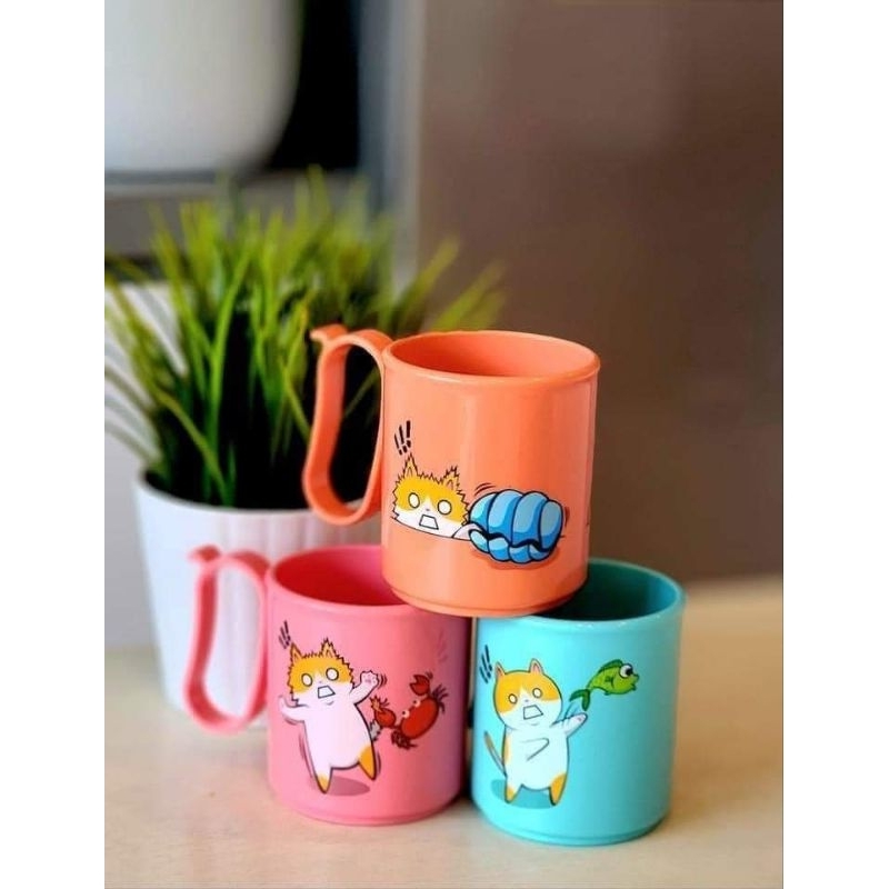Tupperware Mood Mug 280ml Cat/ Blushing Cookies Canister 1.75ml ...