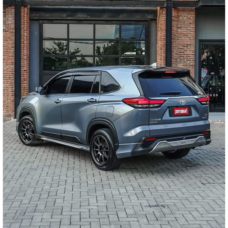 Toyota innova Zenix 2023 2024 2025 modellista bodykit body kit MDLT ...