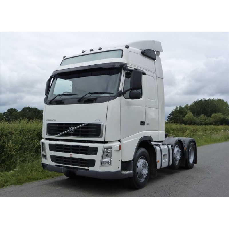 FZ Volvo FM12 FH12 V2 Head Lamp Garnish (RH/LH) | Shopee Malaysia