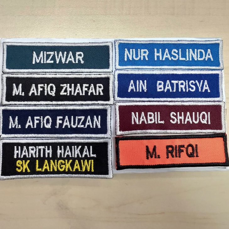 NAME TAG , TANDA NAMA SULAM SEKOLAH PELBAGAI WARNA DAN BOLEH CUSTOM ...