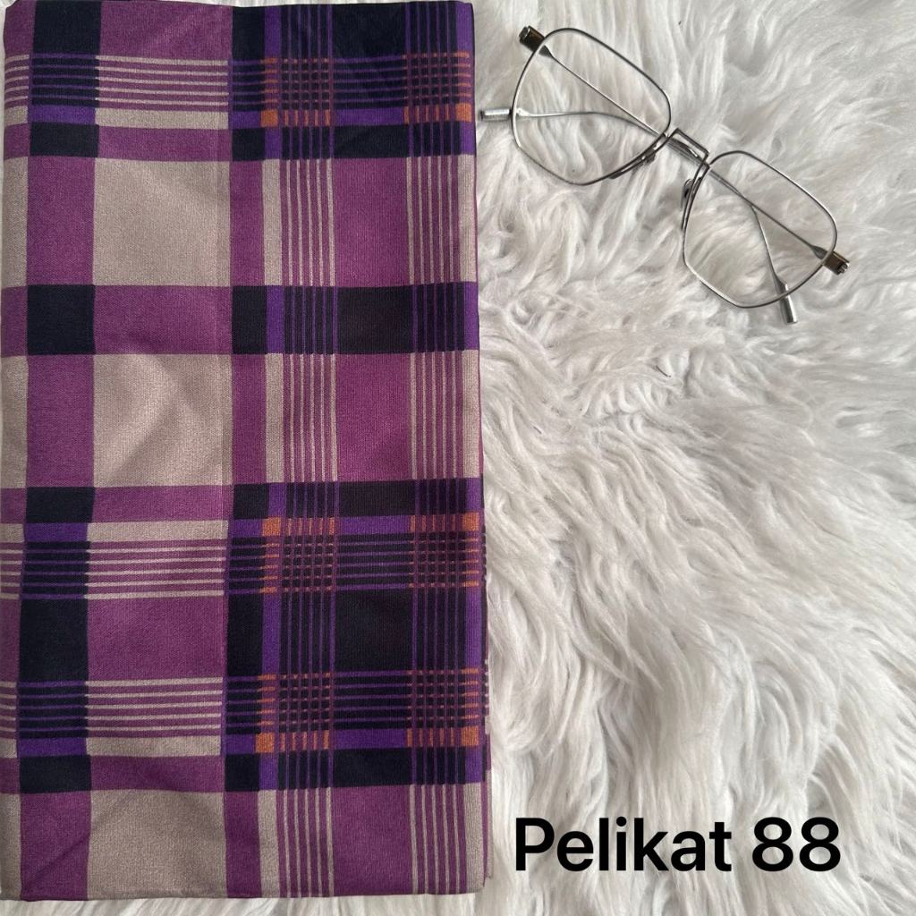 PELIKAT KAIN BATIK / KAIN BATIK BORNEO SARAWAK / KAIN BATIK HALUS ...