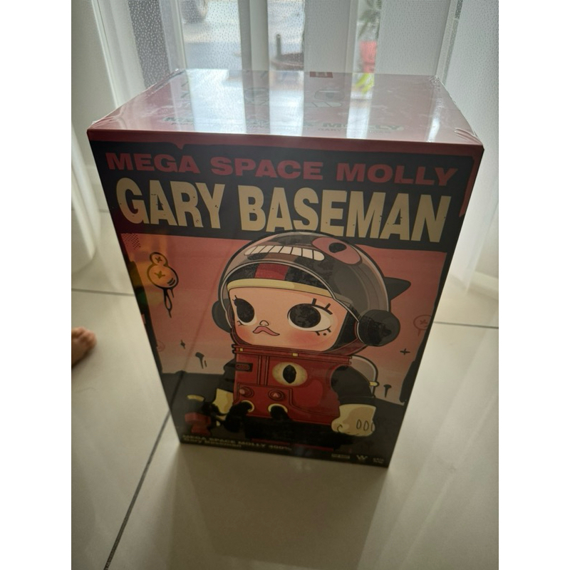 Popmart Space molly Gary Basement 400% | Shopee Malaysia