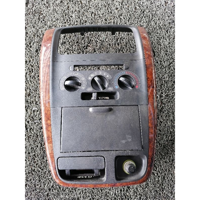 26/7/24 Daihatsu Avy Viva centre panel aircond center panel | Shopee ...
