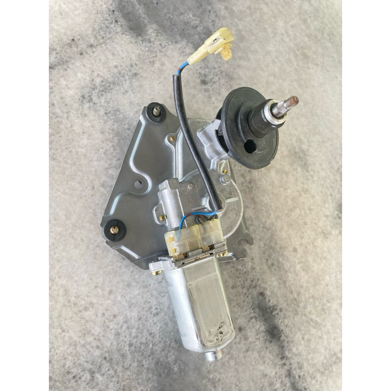 Perodua Kembara J100 J131 Rear wiper motor New Ori Denso. | Shopee Malaysia